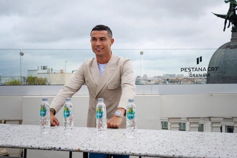 URSU, Cristiano Ronaldo's latest project - URSU - Agua mineral natural ...